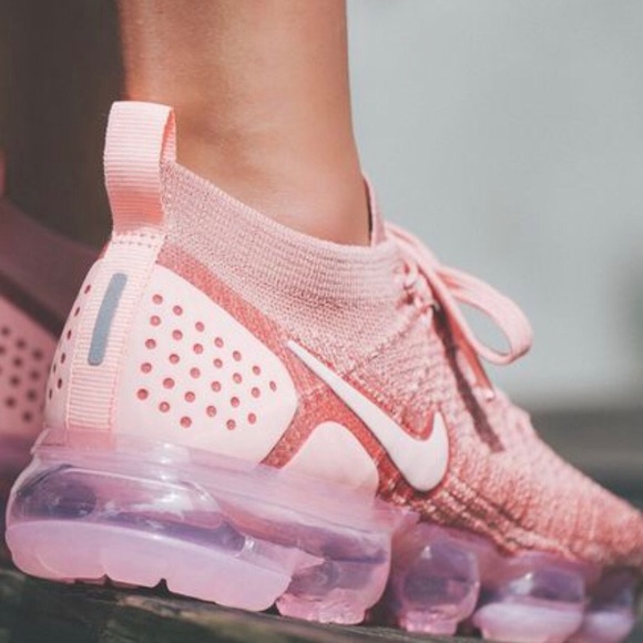 Nike | Shoes | Air Vapormax Flyknit 2 Womens Running Shoe | Poshmark